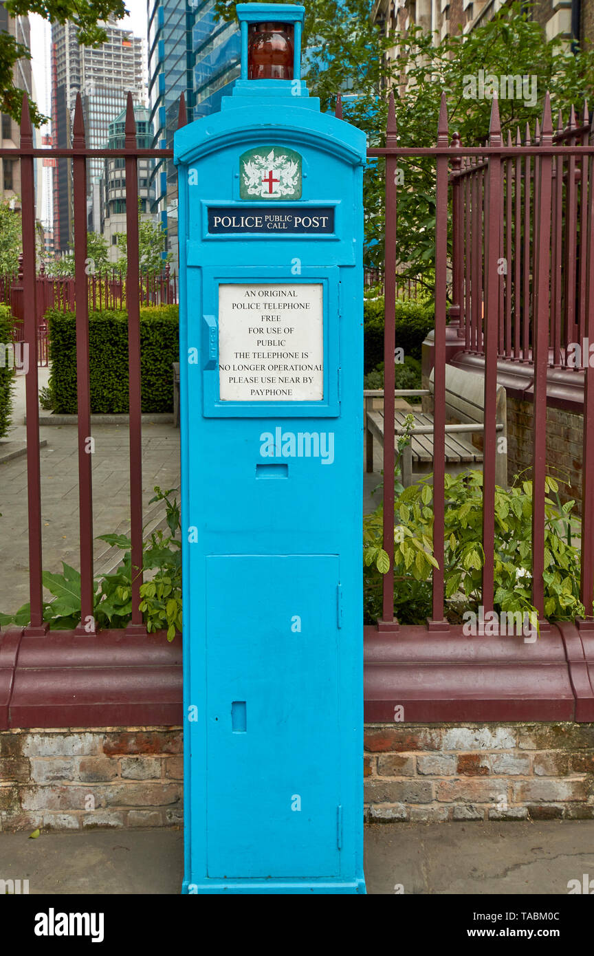 Poste de police de la ville de londres Banque de photographies et d ...