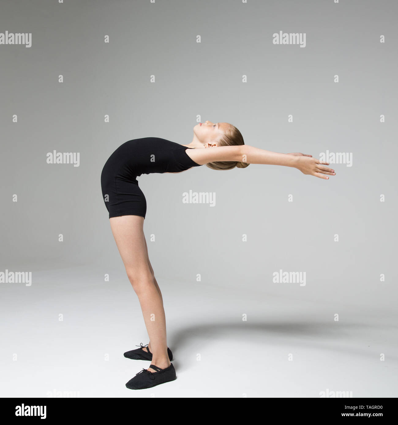 Gymnast Girl Banque De Photographies Et Dimages à Haute Résolution Alamy