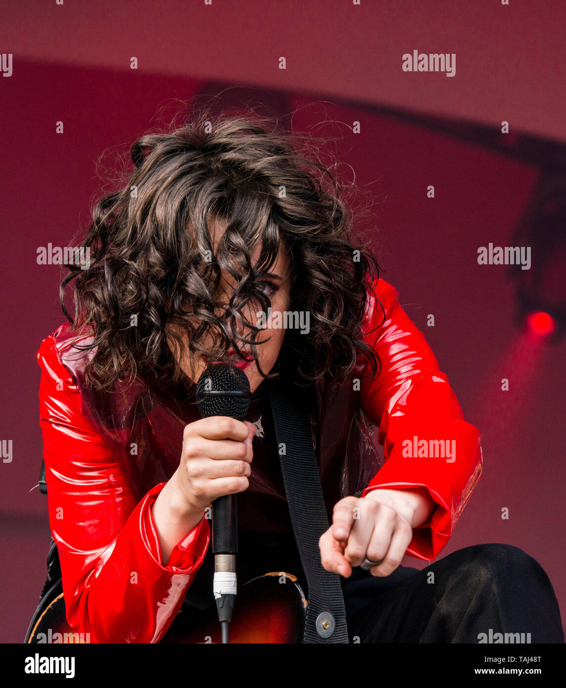 Chanteur rock Banque de photographies et d’images à haute résolution ...