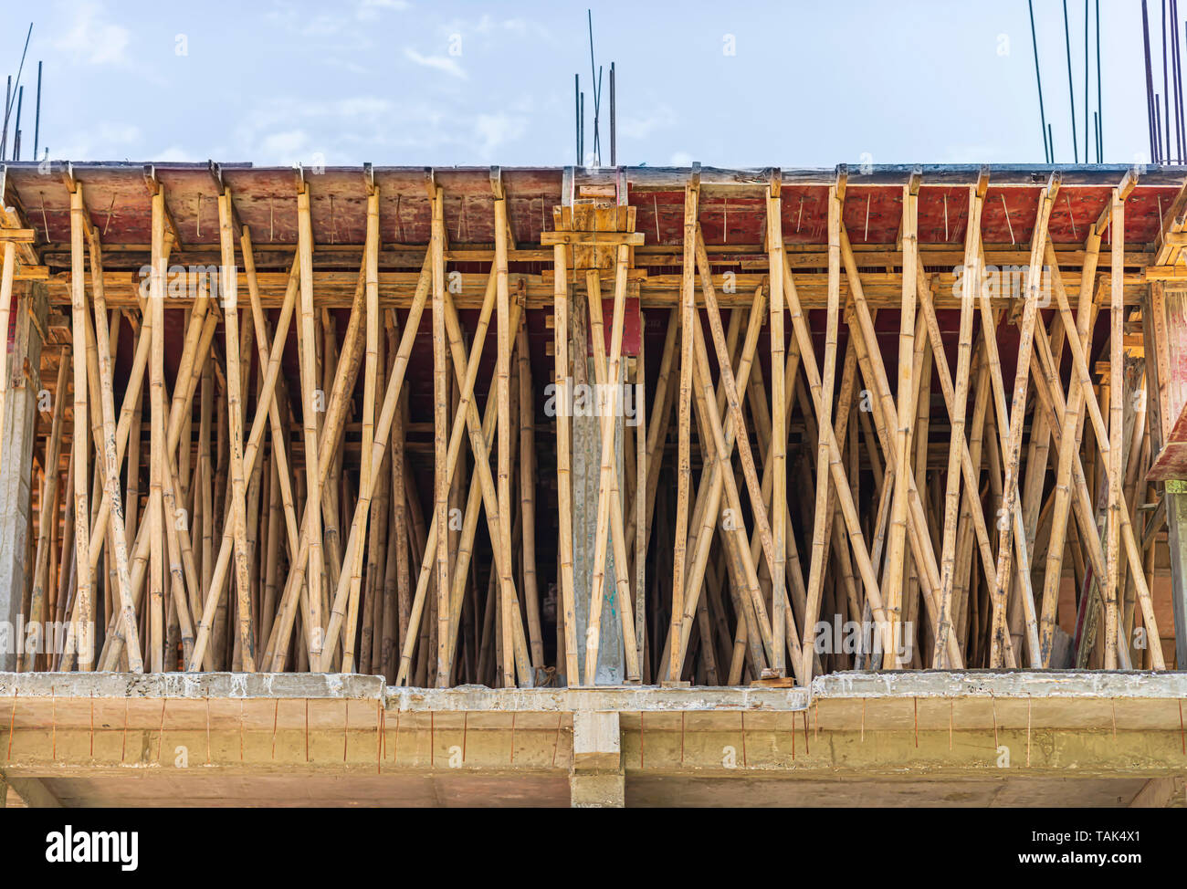 Bamboo support structure Banque de photographies et d’images à haute ...