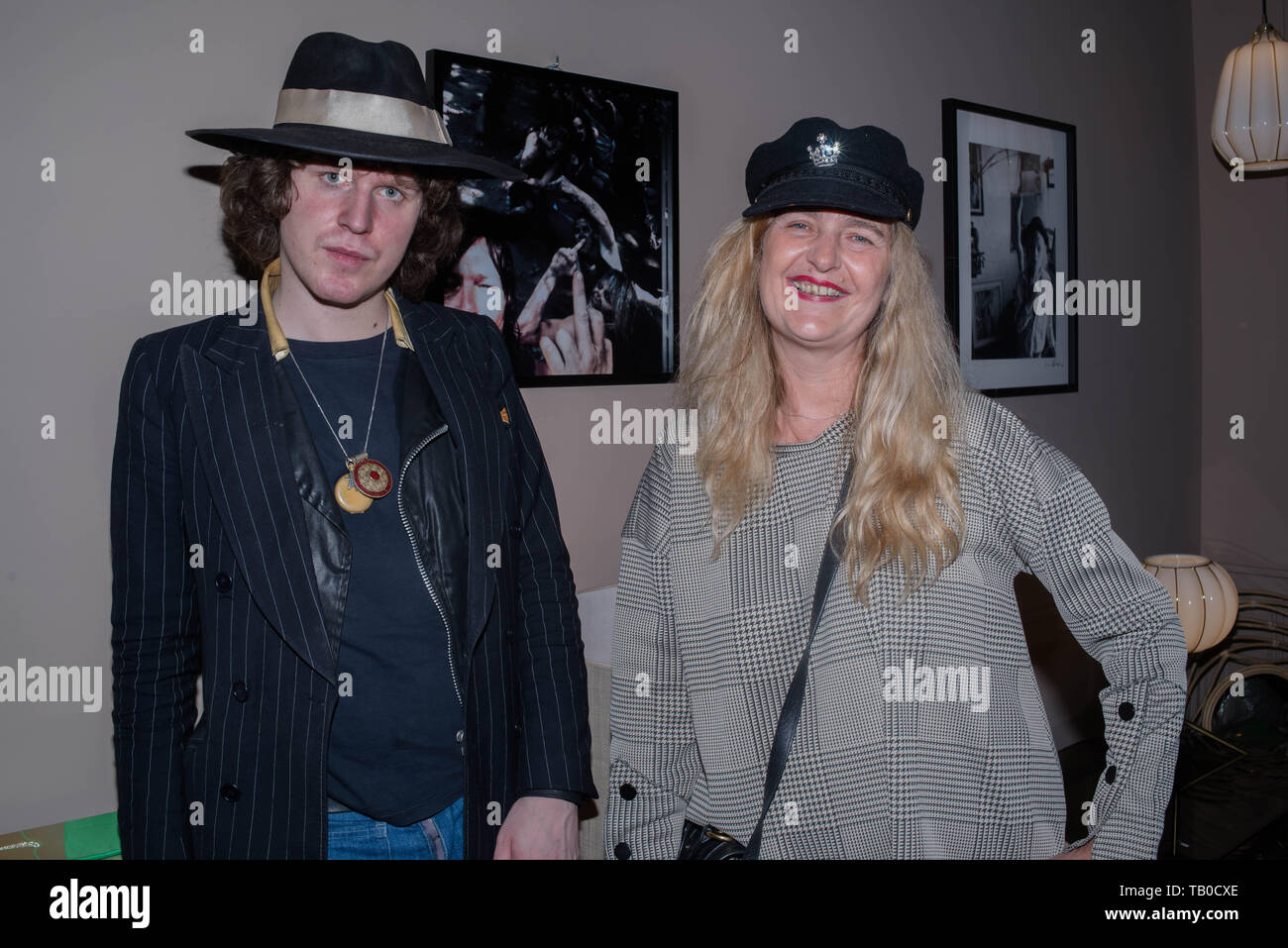 33 rue de bellechasse Banque de photographies et d’images à haute ...