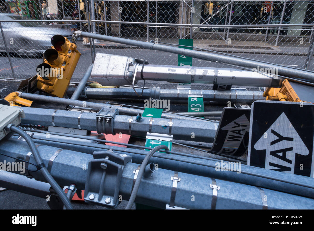 Poteaux de feux de circulation Banque de photographies et d’images à haute résolution - Alamy