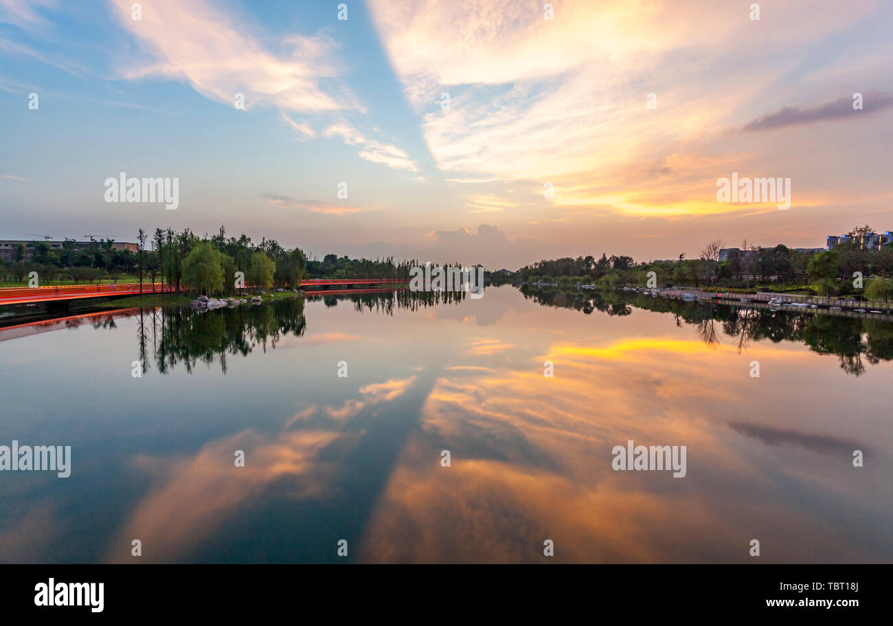 Parc du lac chengdu jincheng Banque de photographies et d’images à ...