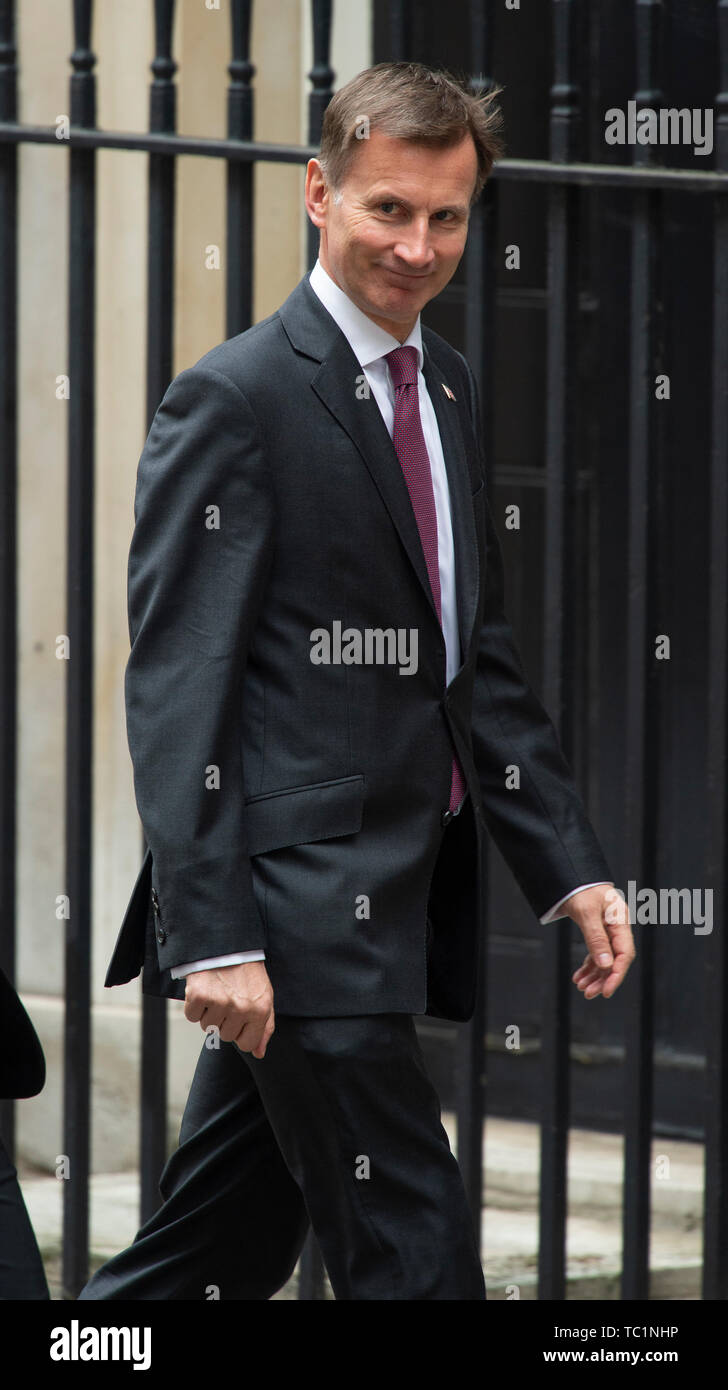 Jeremy Hunt MP arrive au 10 Downing Street pour une séance au cours de ...