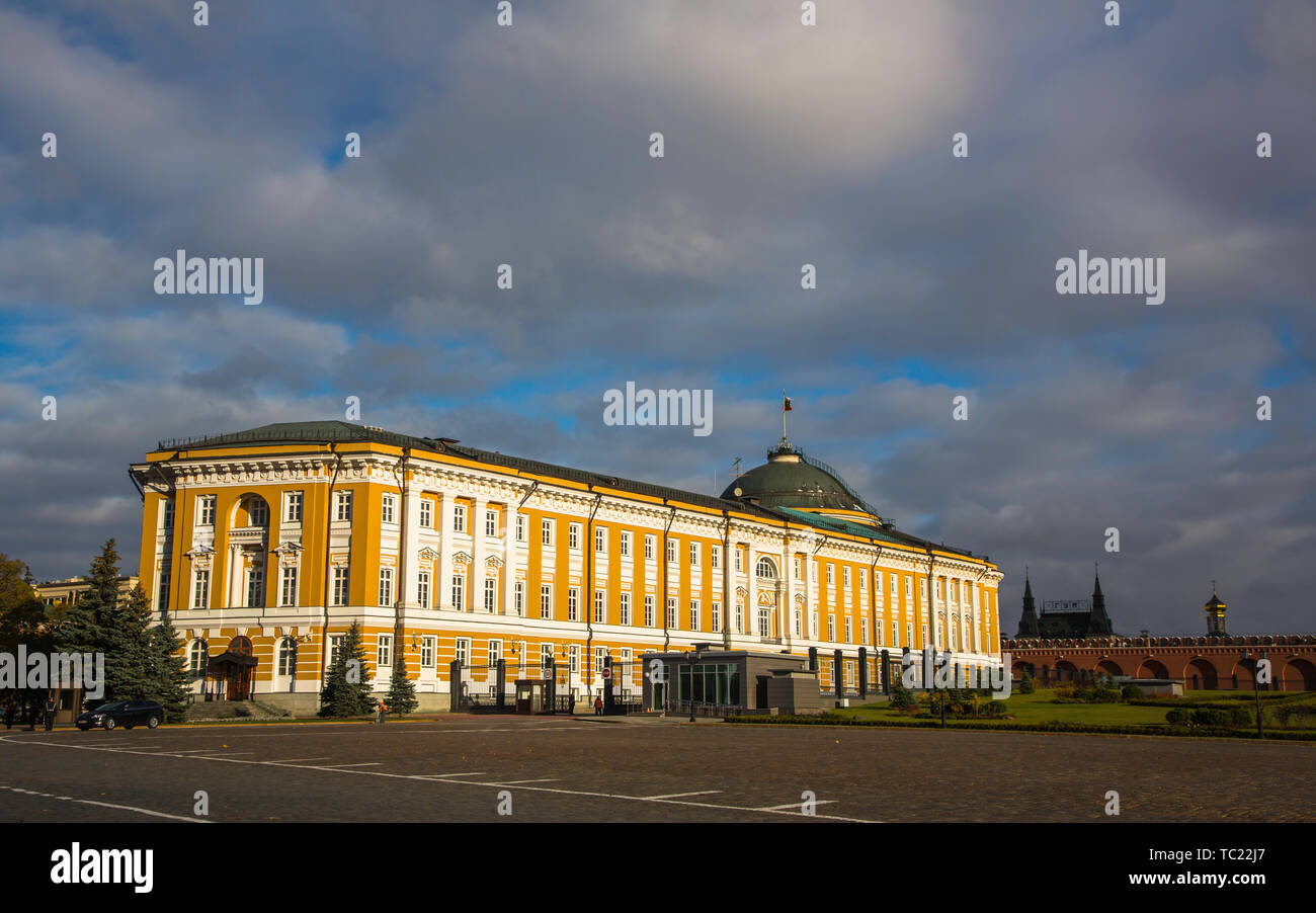 Le Kremlin à Moscou n'a pas seulement le palais présidentiel de Poutine ...