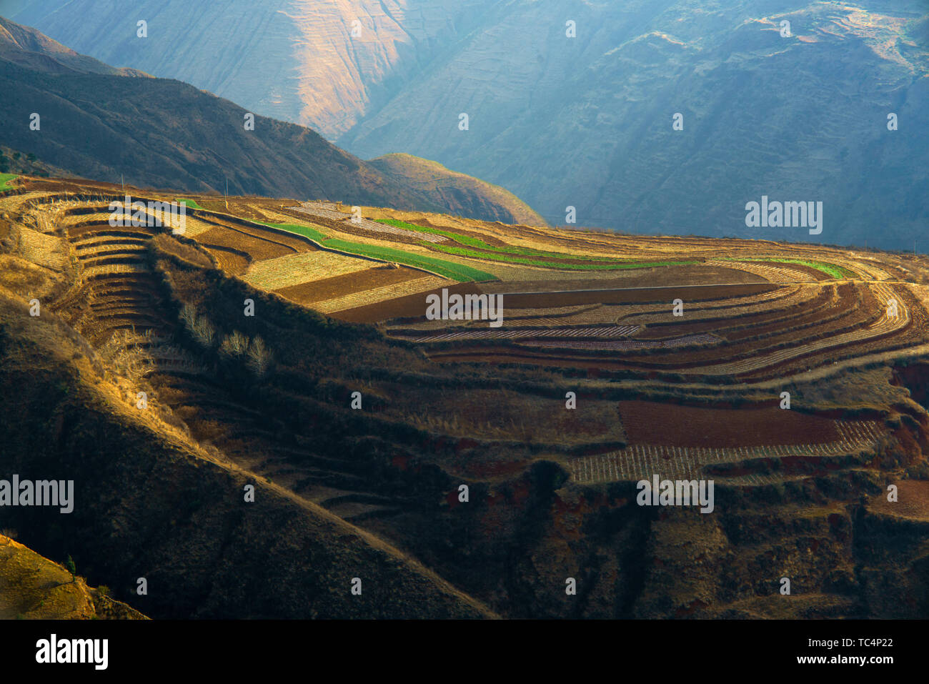 Yunnan map Banque de photographies et d’images à haute résolution - Alamy