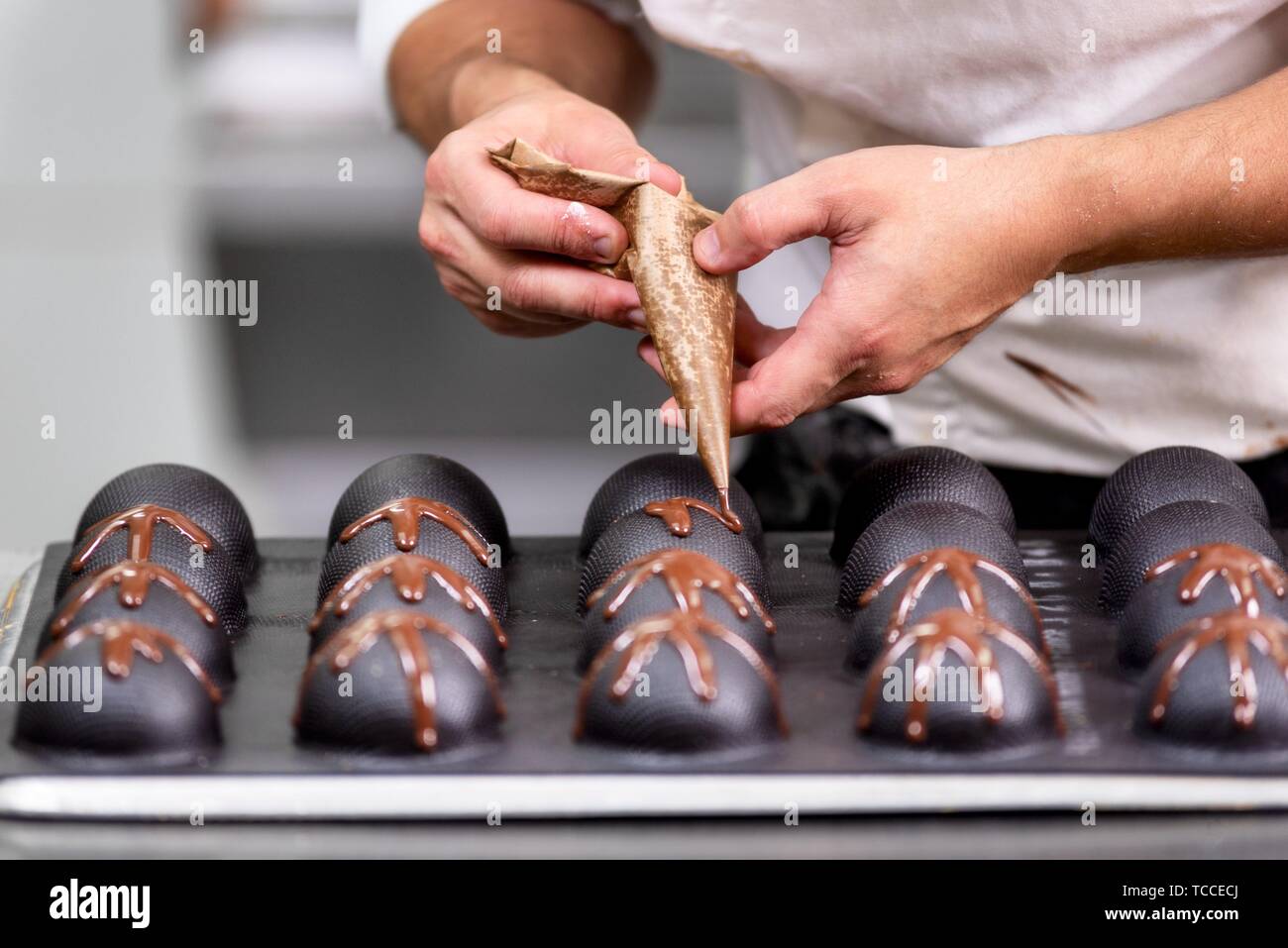Processus De Fabrication De Chocolat Banque d'image et photos - Alamy