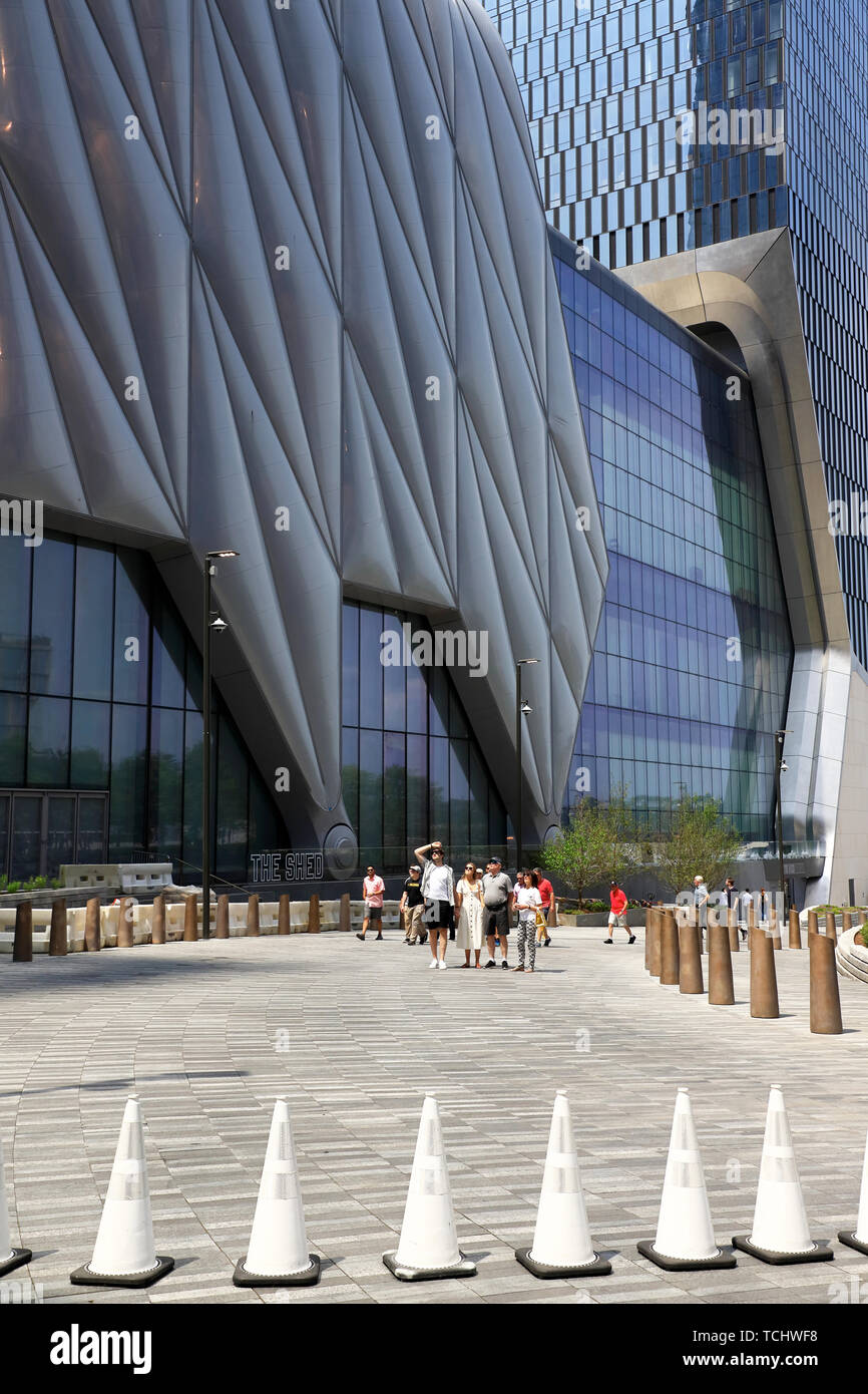 Hangar culturel hudson yards Banque de photographies et d’images à ...