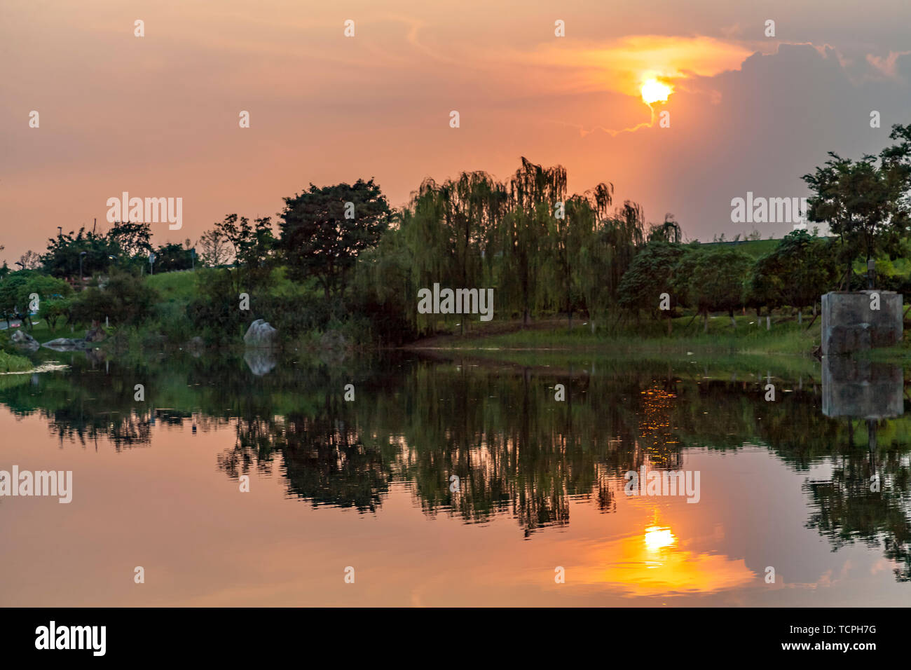Parc du lac chengdu jincheng Banque de photographies et d’images à ...