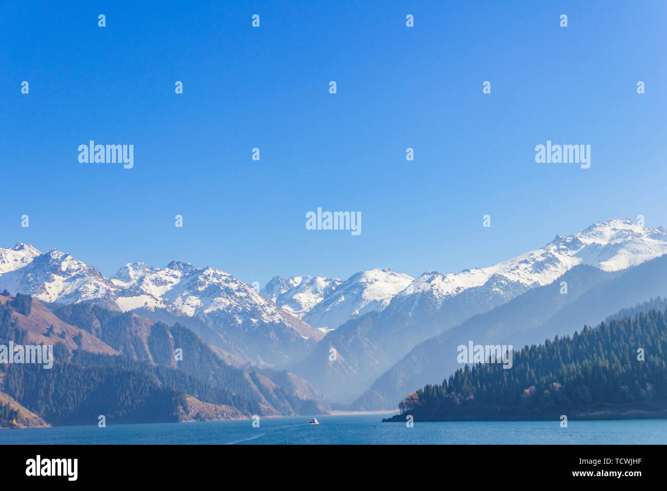 Bogda peak Banque de photographies et d’images à haute résolution - Alamy