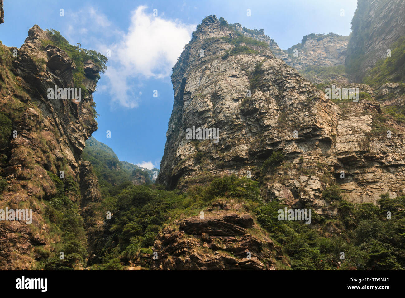 Montagne de lu shan Banque de photographies et d’images à haute ...