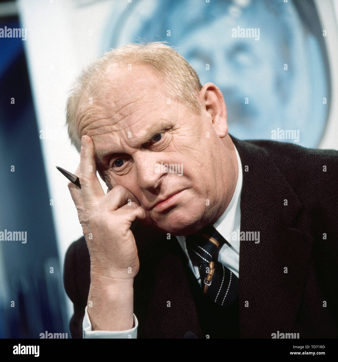 Gert Frobe Portrait Banque d'image et photos - Alamy