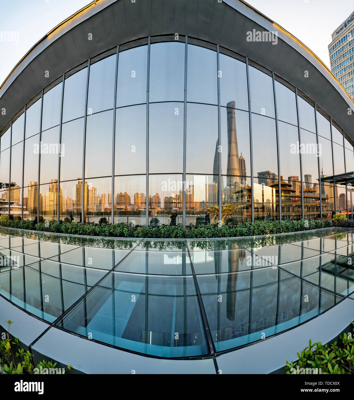 Centre financier bfc bund Banque de photographies et d’images à haute ...