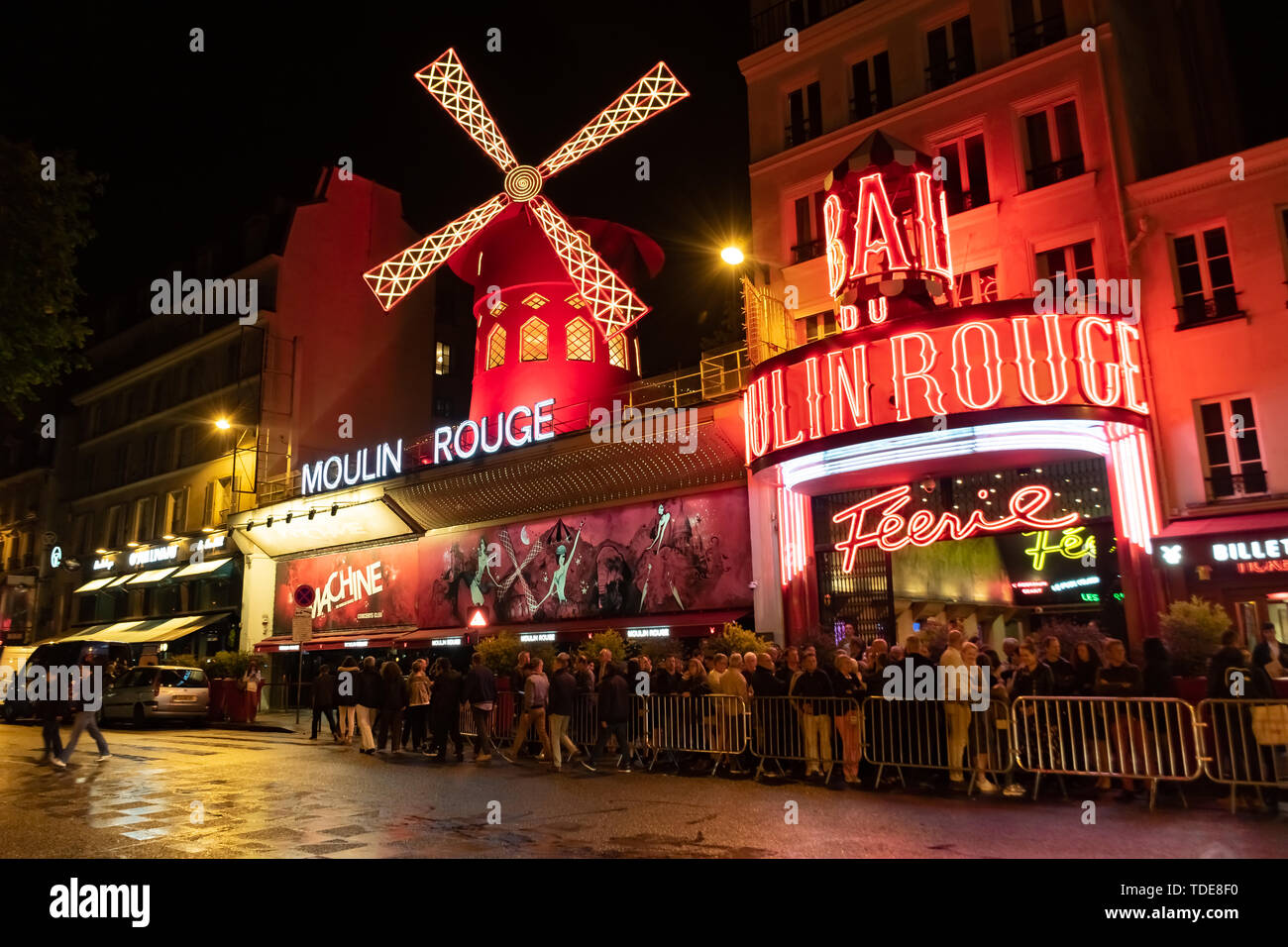 Le cabaret moulin rouge Banque de photographies et d’images à haute ...