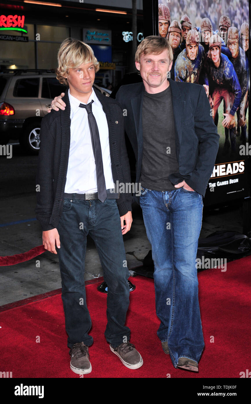 Rick schroder with son luke Banque de photographies et d’images à haute ...