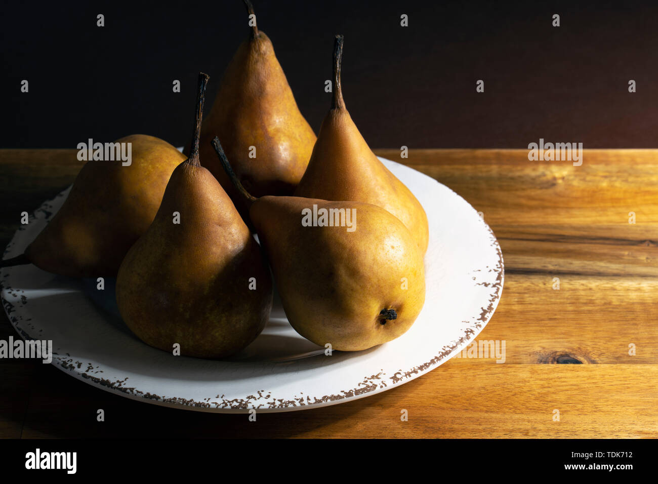 Poires bosc Banque de photographies et d’images à haute résolution - Alamy
