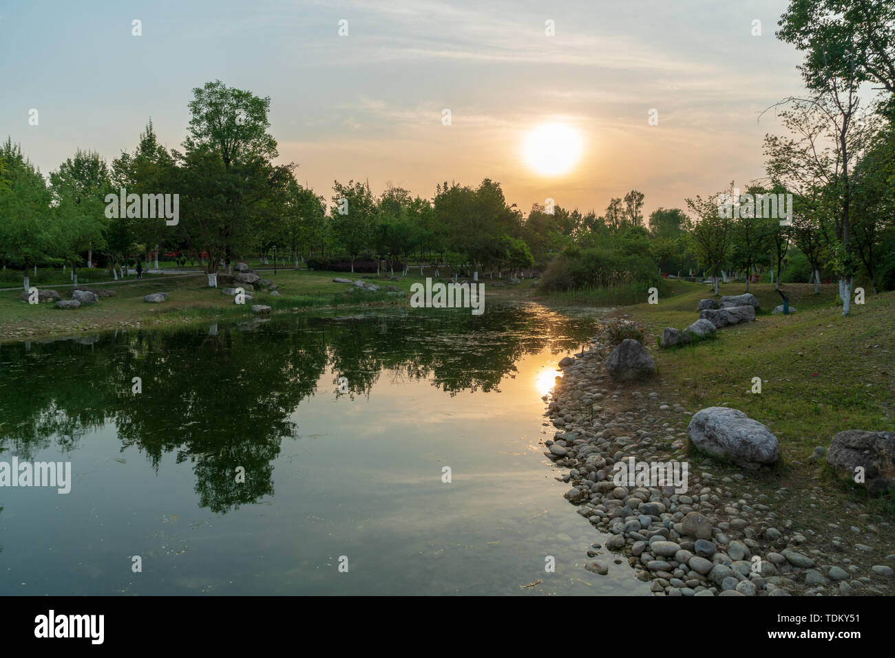 Parc du lac chengdu jincheng Banque de photographies et d’images à ...