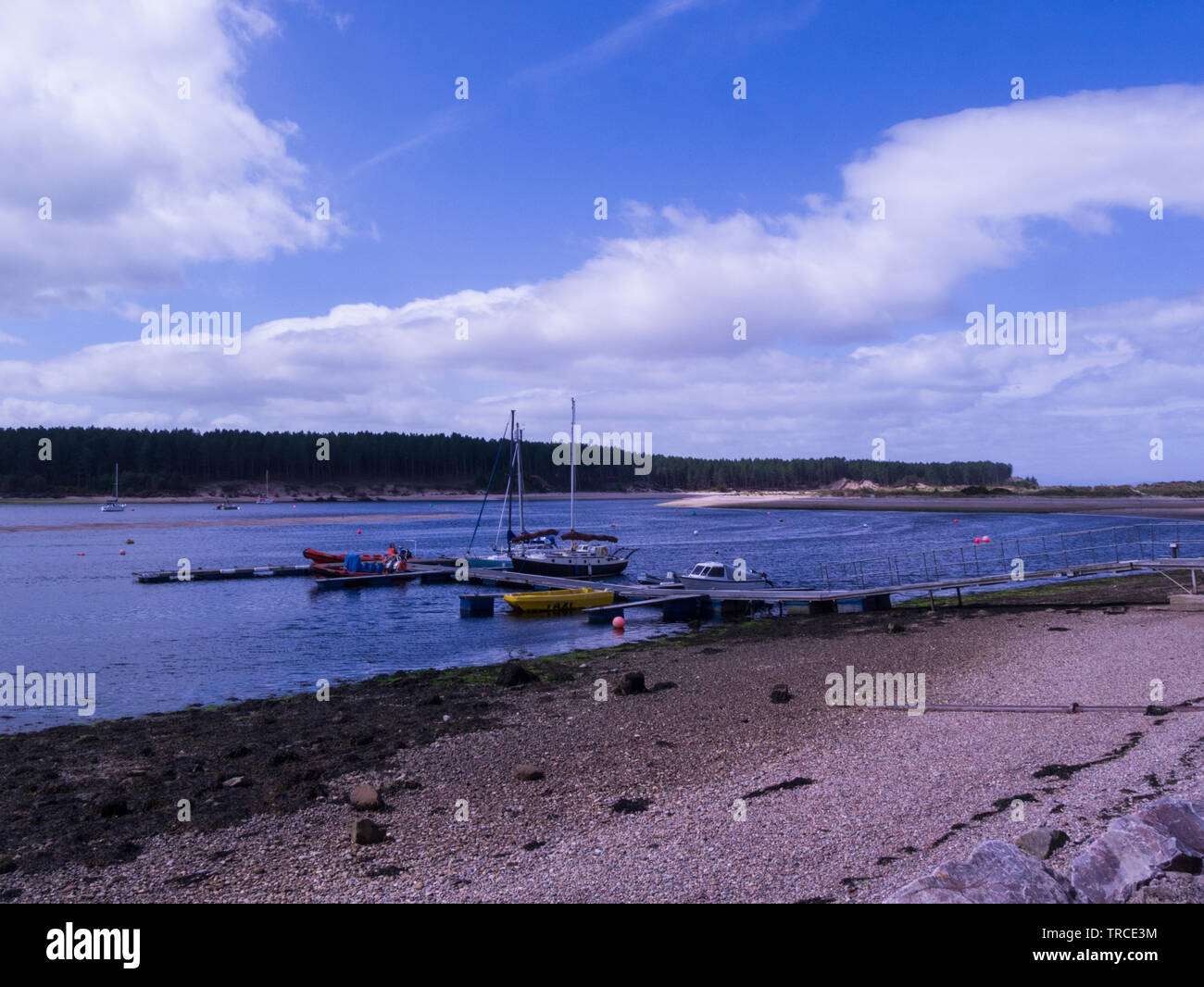 Findhorn est un village à moray Banque de photographies et d’images à ...