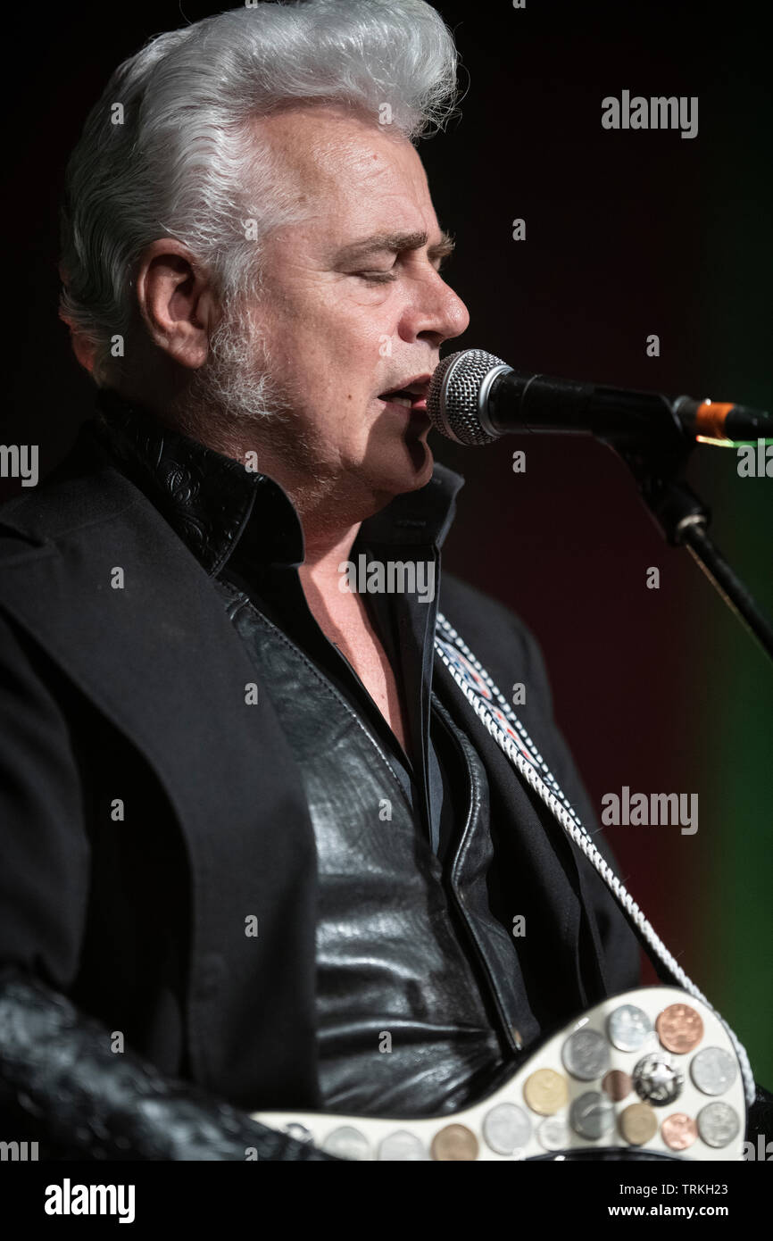 Dale watson Banque de photographies et d’images à haute résolution - Alamy