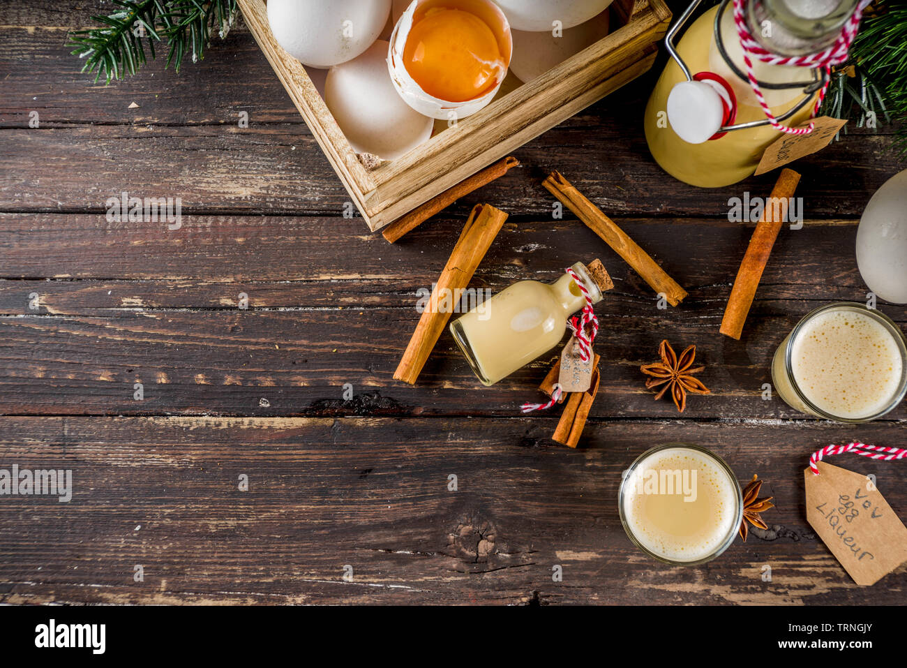 Vov liqueur Banque de photographies et d’images à haute résolution - Alamy