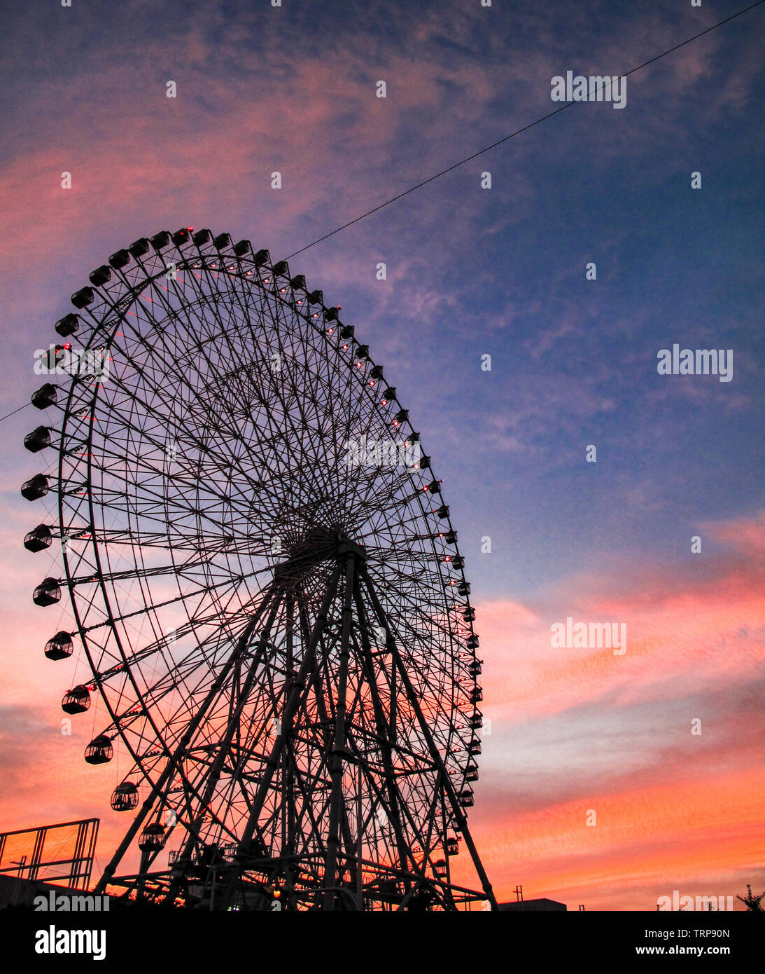 Roue verticale rotative Banque de photographies et d’images à haute ...