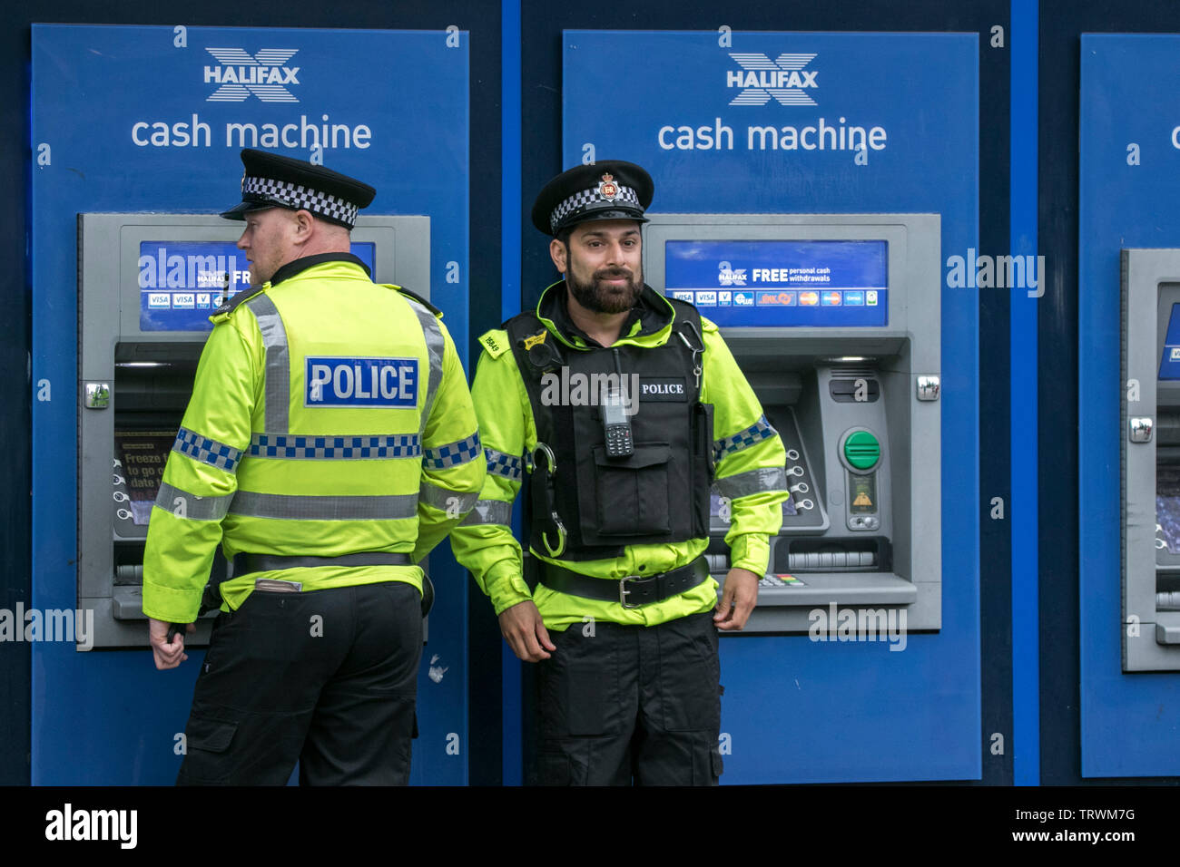 Policier anglais en uniforme Banque de photographies et d’images à ...