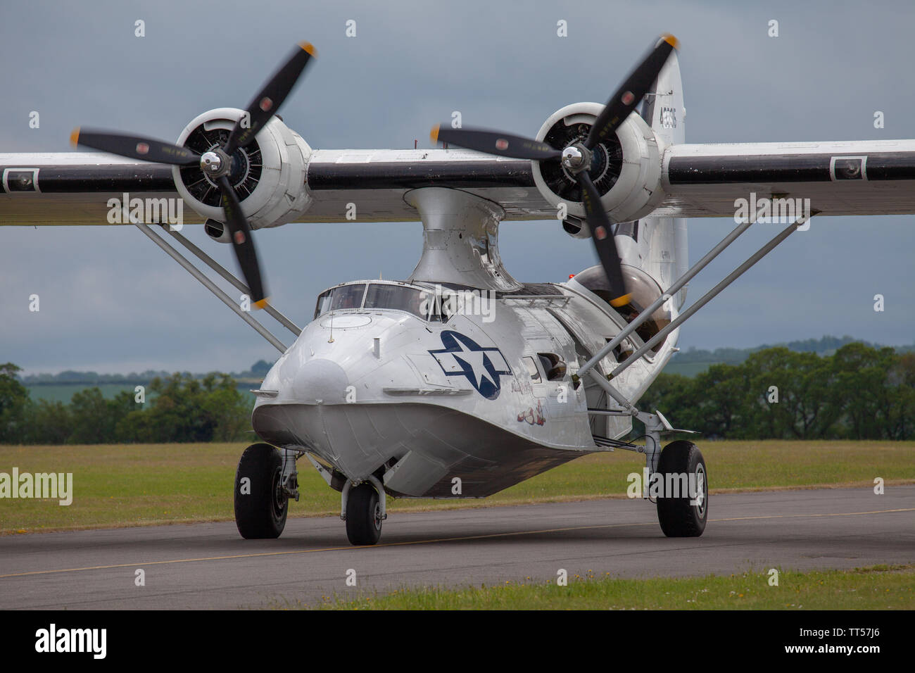 Consolidated catalina fire bomber Banque de photographies et d’images à ...