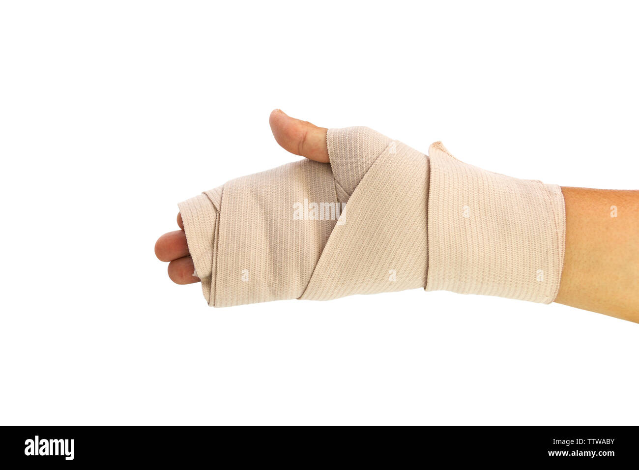 L'homme d'appliquer la compression bandage pour poignet de bandage port ...