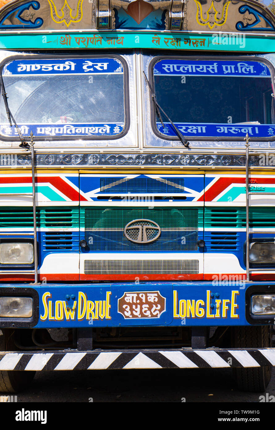 Nepali bus Banque de photographies et d’images à haute résolution - Alamy