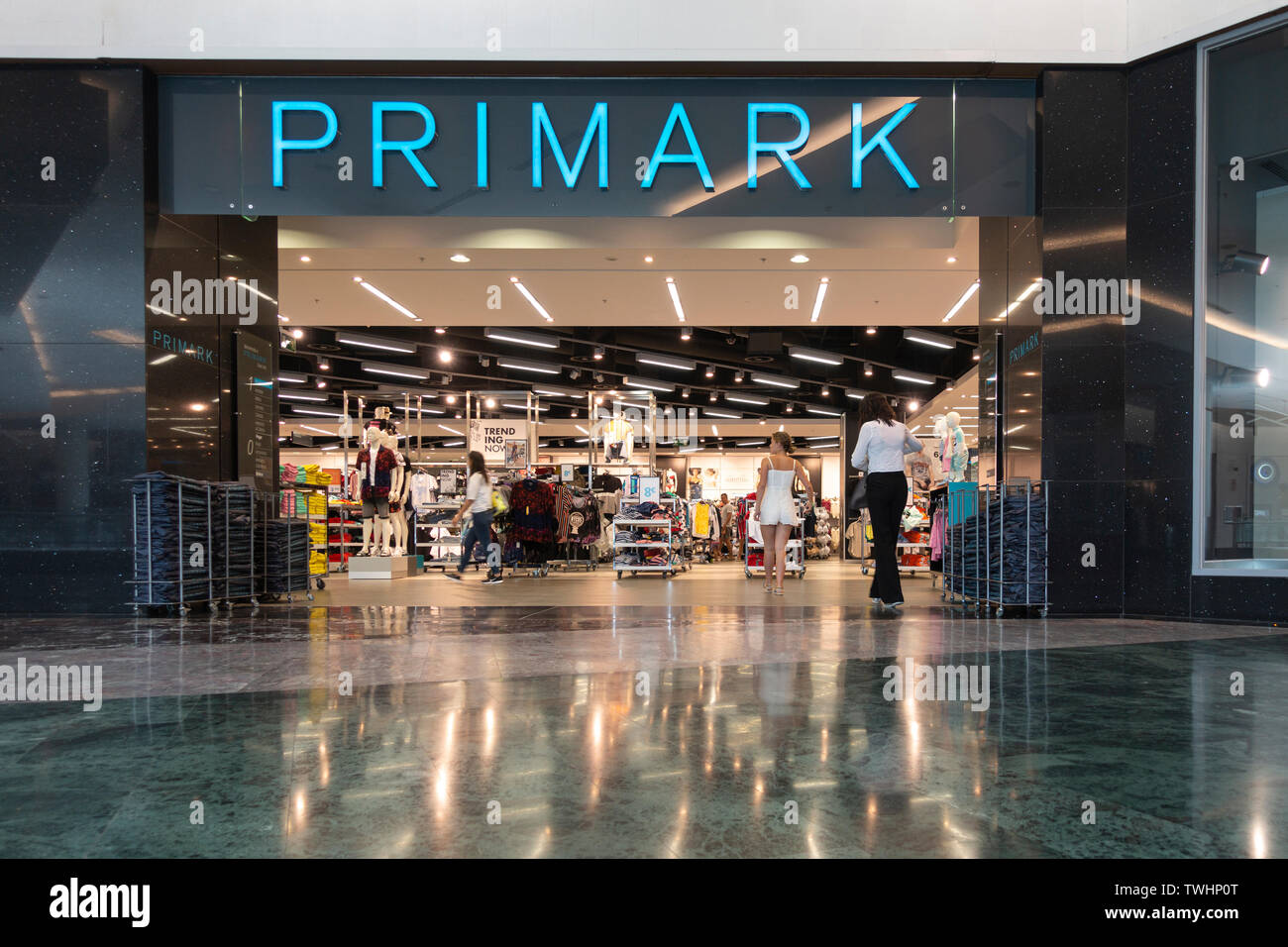 Magasin primark espagne Banque de photographies et d’images à haute ...