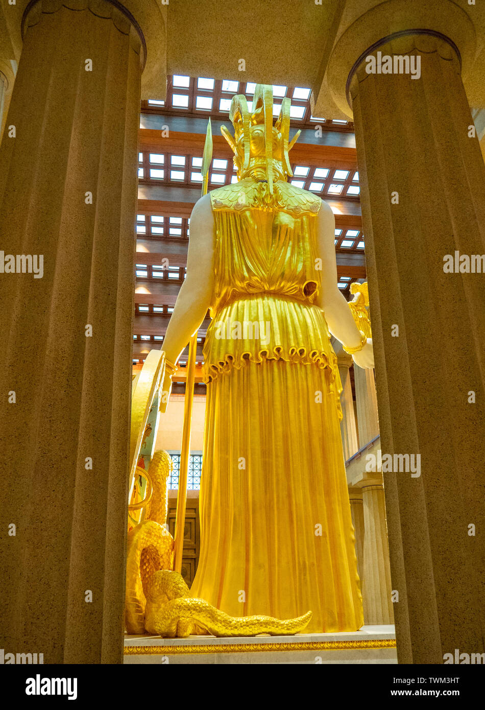 Athena statue museum parthenon Banque de photographies et d’images à haute résolution - Alamy