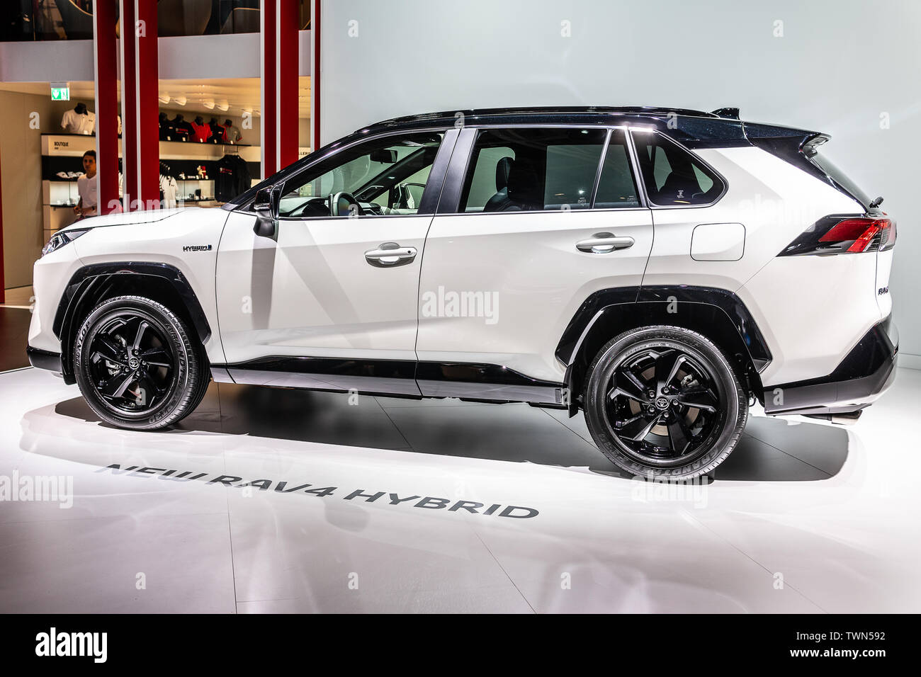 Toyota rav4 hybrid Banque de photographies et d’images à haute ...