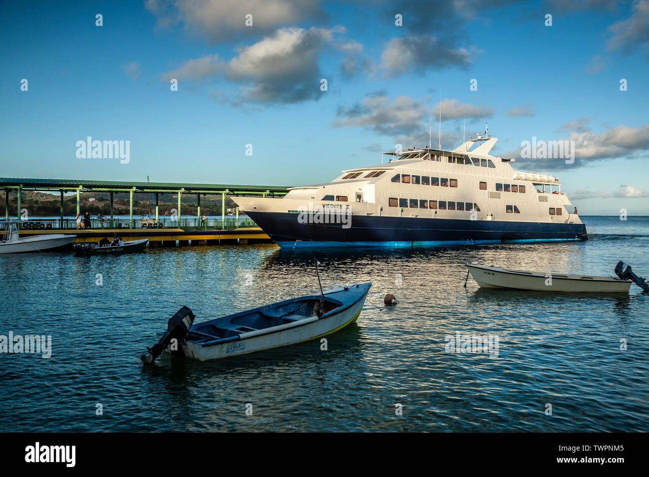 Ferry pr Banque de photographies et d’images à haute résolution - Alamy