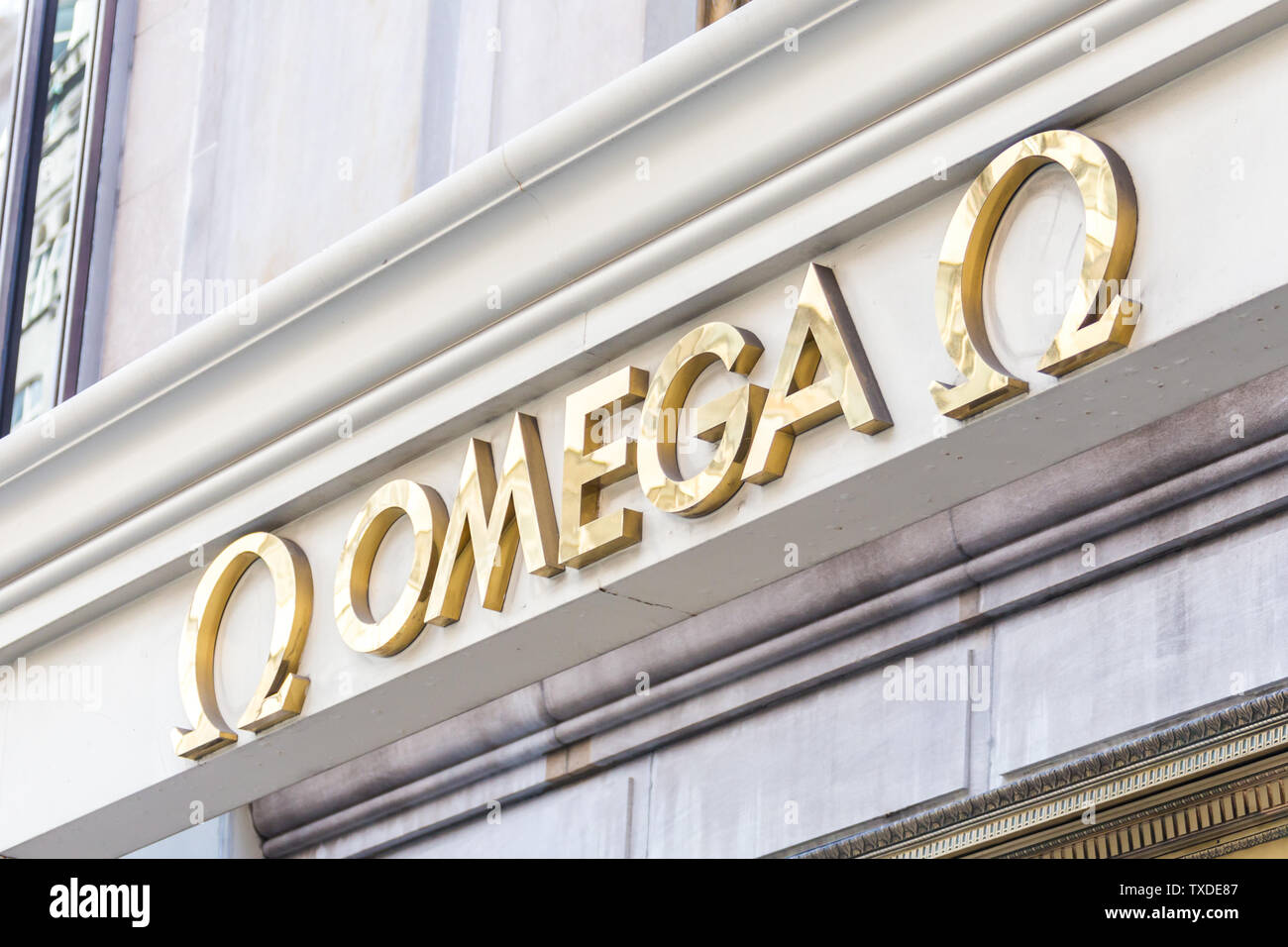 Omega watch logo Banque de photographies et d’images à haute résolution ...