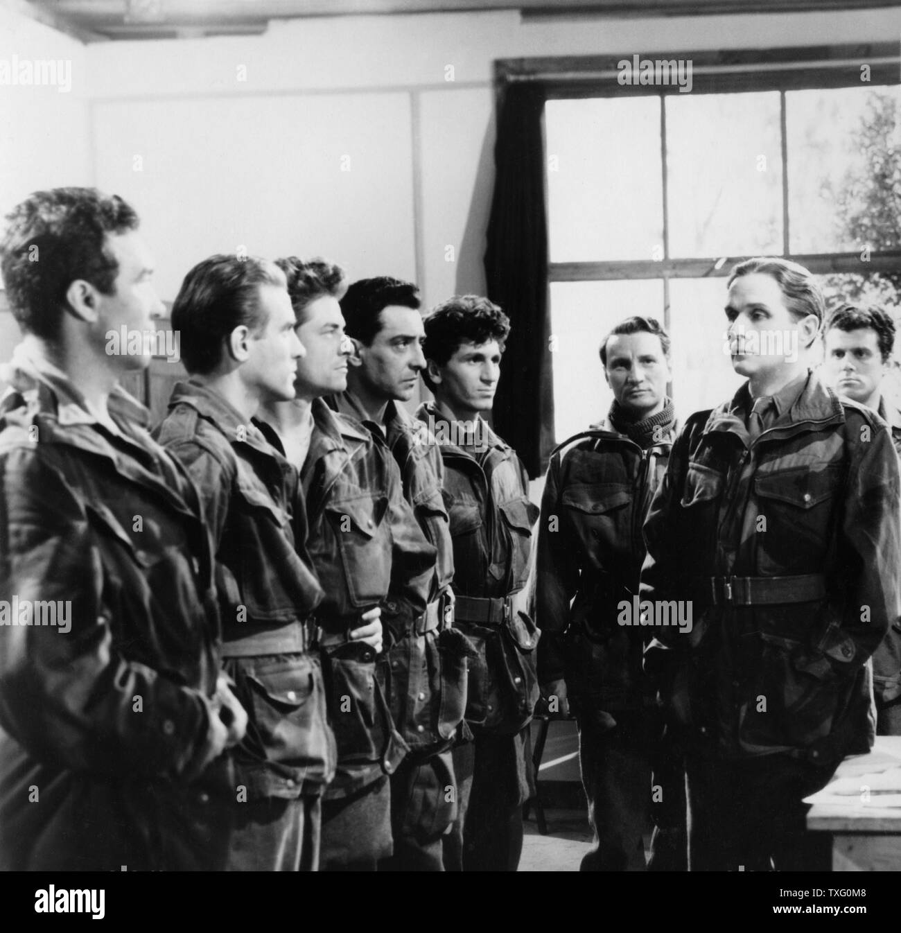 Le Bataillon du Ciel Année : 1947 - France Réalisation : Alexander ...