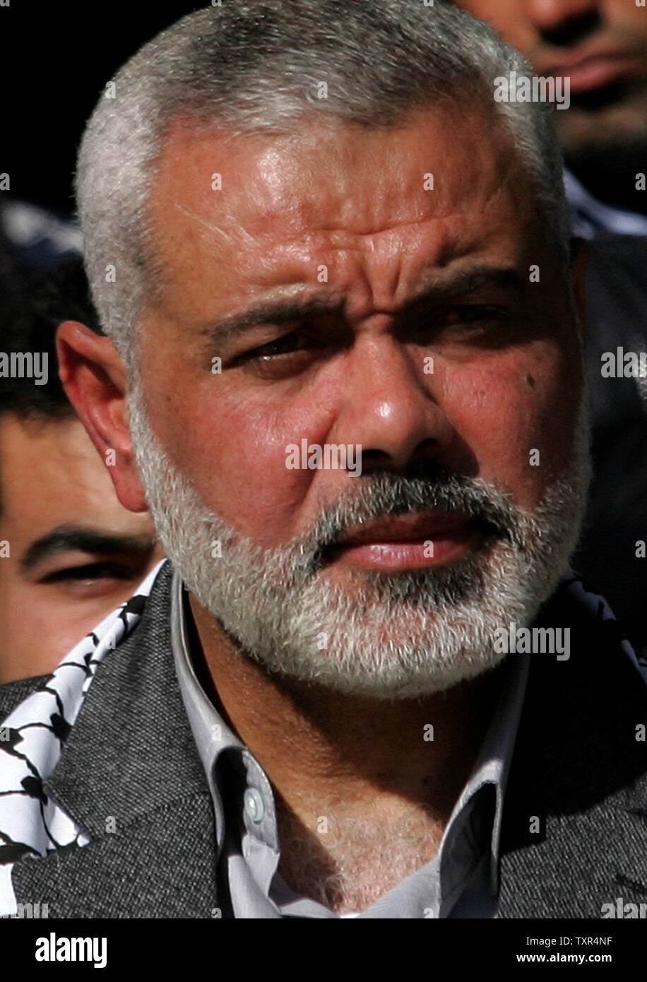 Le Premier Ministre palestinien Ismail Haniya Gaza d'assister à une ...