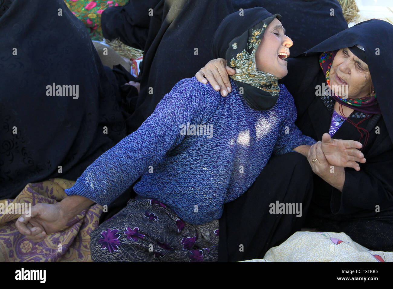 Tuer des femmes iraniennes Banque de photographies et d’images à haute ...