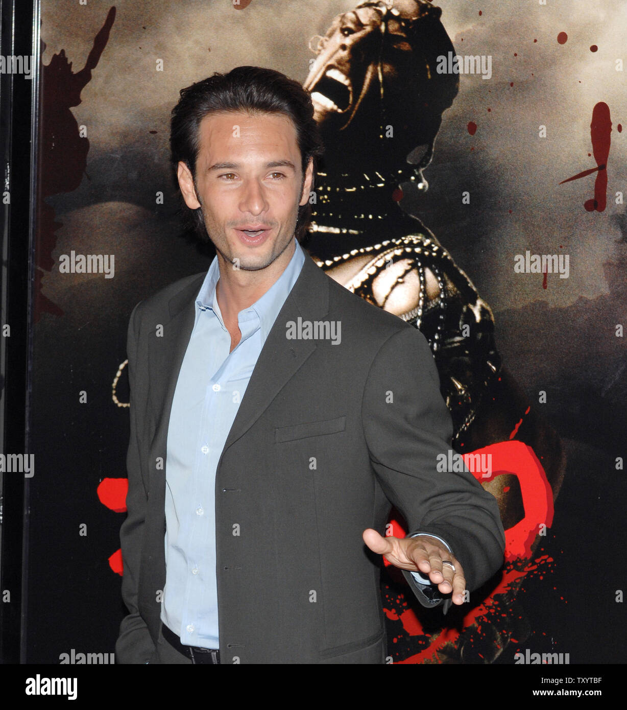 L'acteur brésilien Rodrigo Santoro, qui dépeint l'aventure historique ...