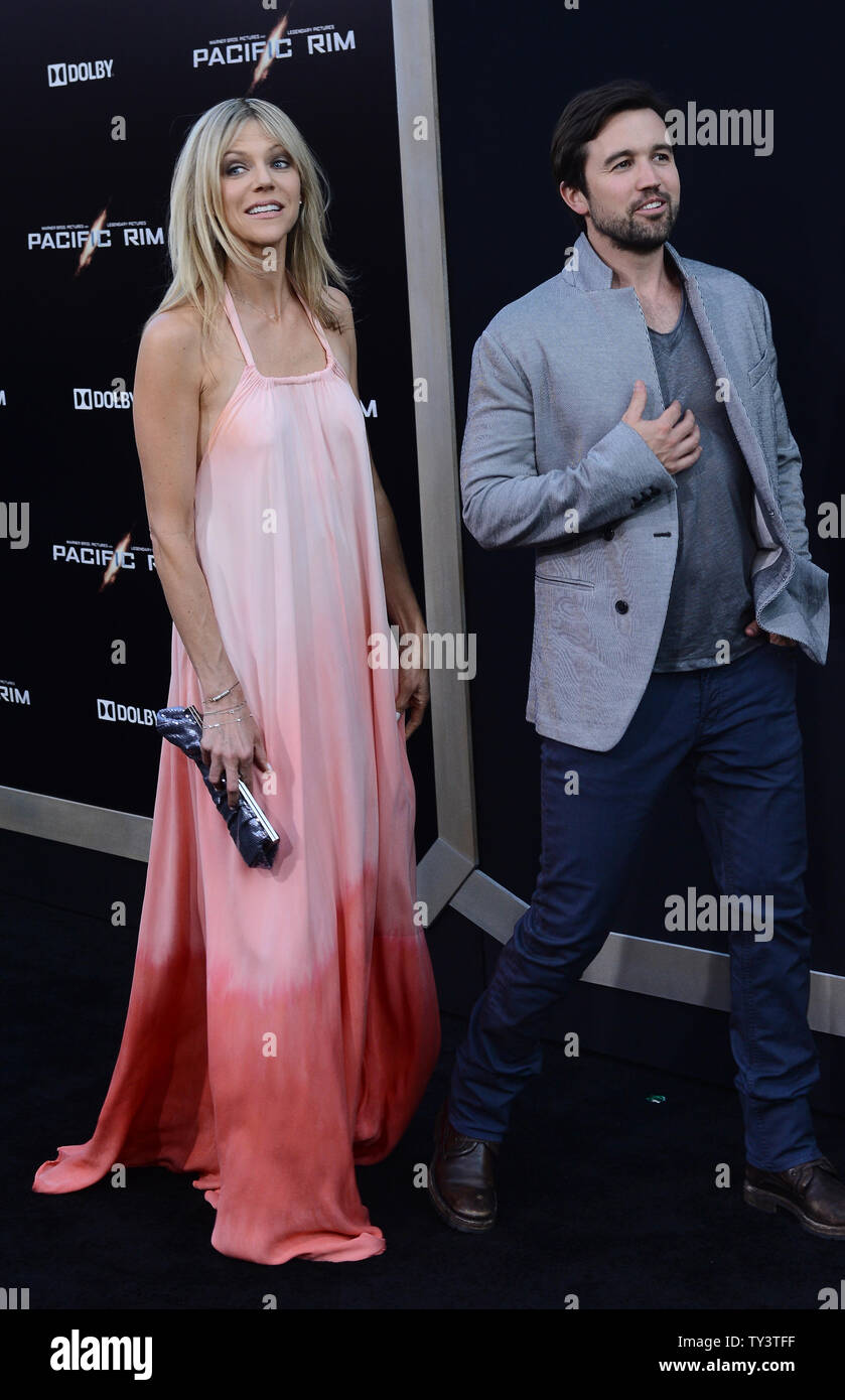 Kaitlin Olson, l'actrice et son mari, l'acteur Rob McElhenney assister ...