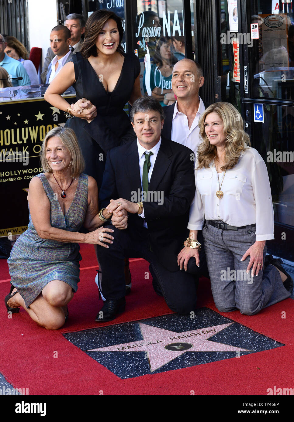 Mariska hargitay and jayne marie mansfield Banque de photographies et d ...