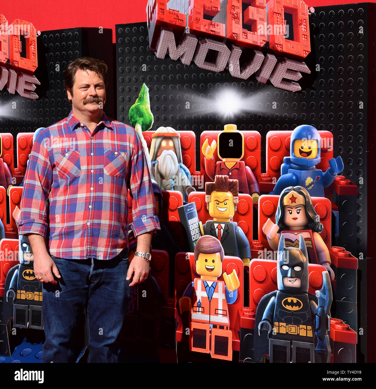 Acteur Nick Offerman, la voix de la barbe de métal dans la comédie ...