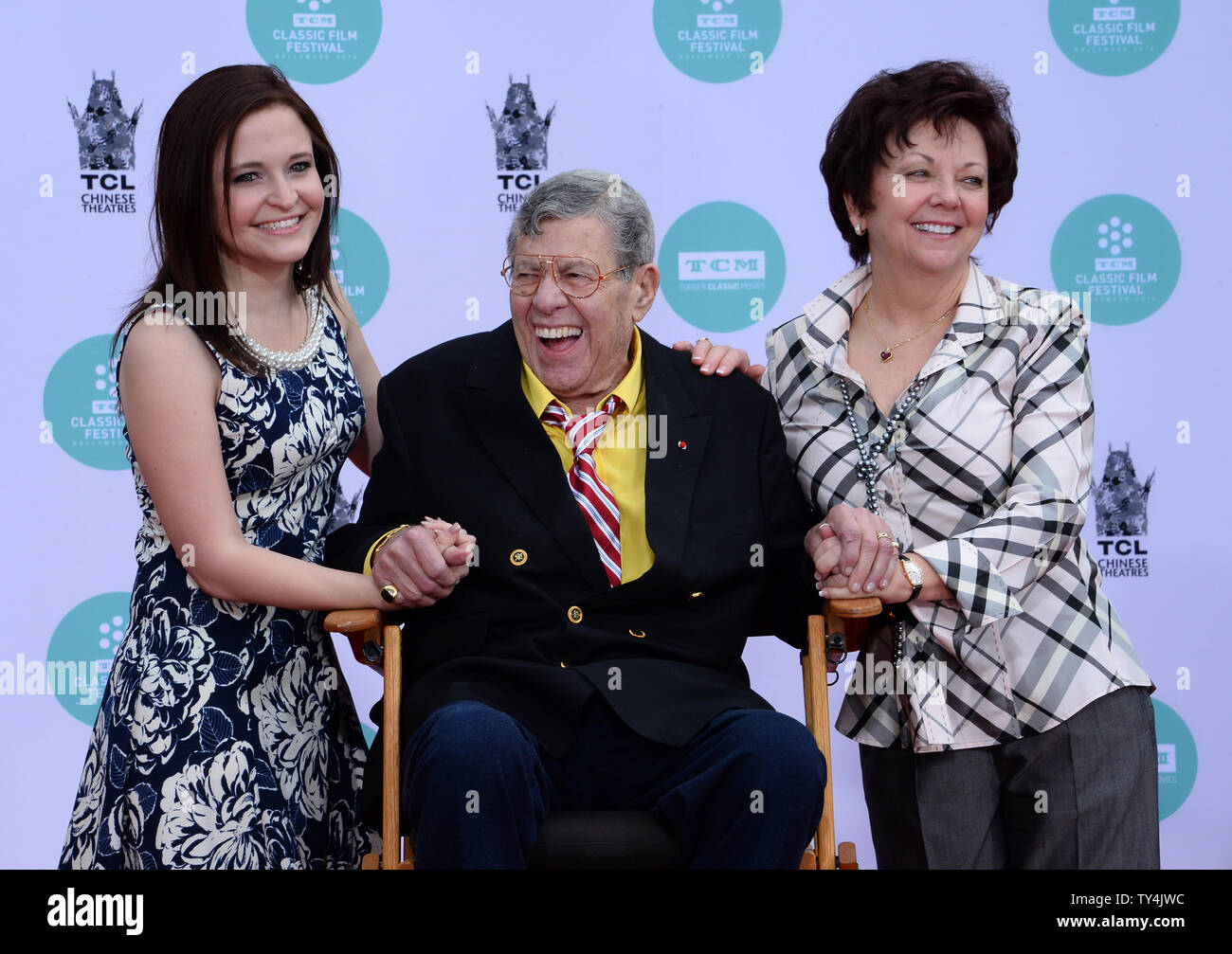 Jerry lewis and sandee pitnick Banque de photographies et d’images à haute résolution - Alamy