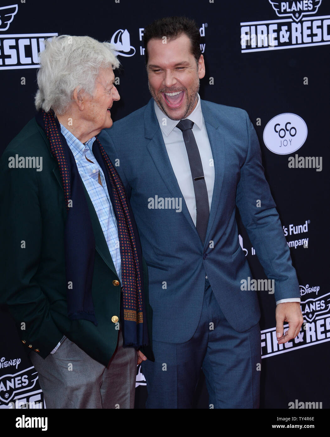 Acteurs Hal Holbrook (L), la voix de Mayday et Dane Cook, la voix de ...