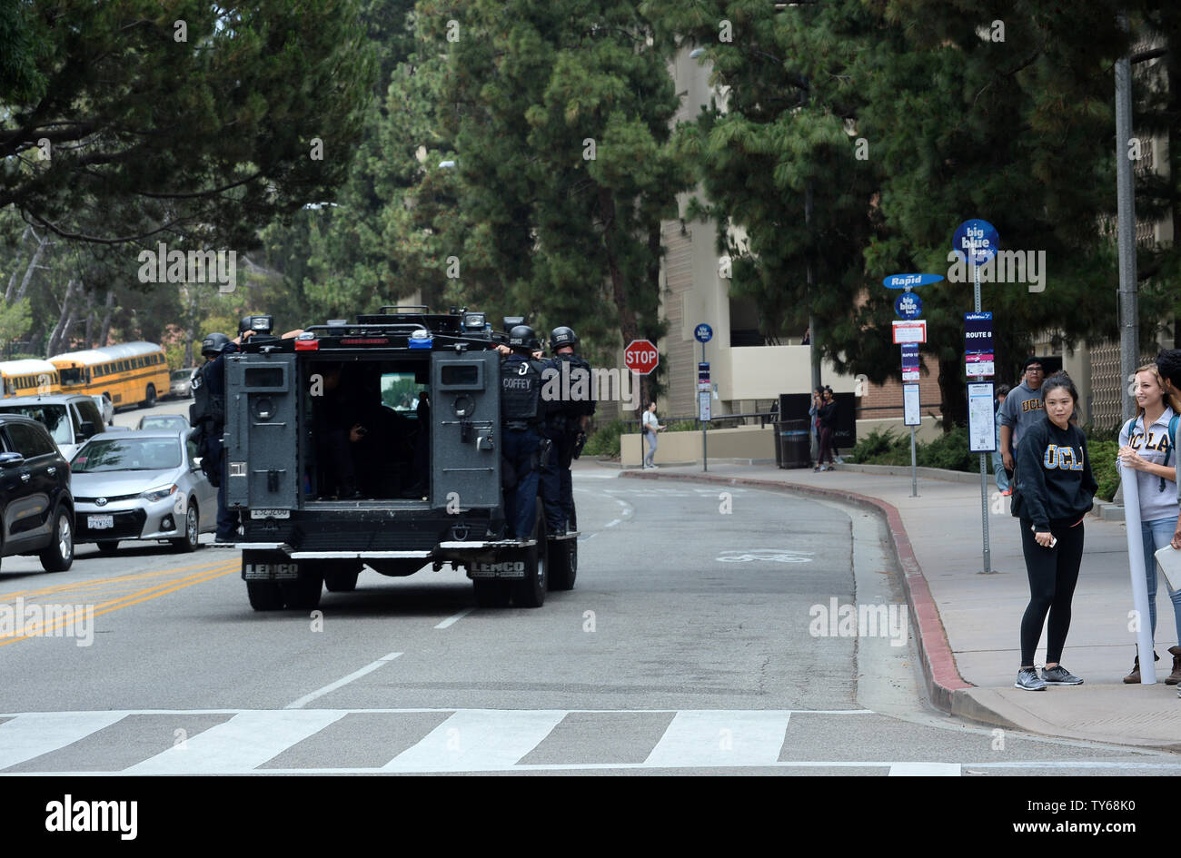 Los angeles police department swat Banque de photographies et d’images ...