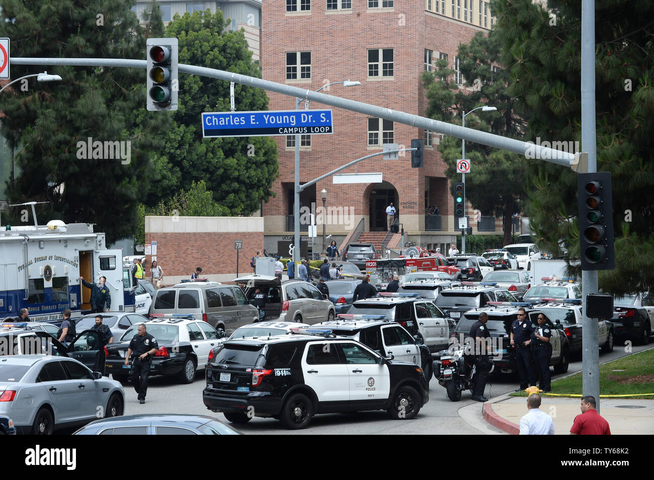 Los angeles police department swat Banque de photographies et d’images ...
