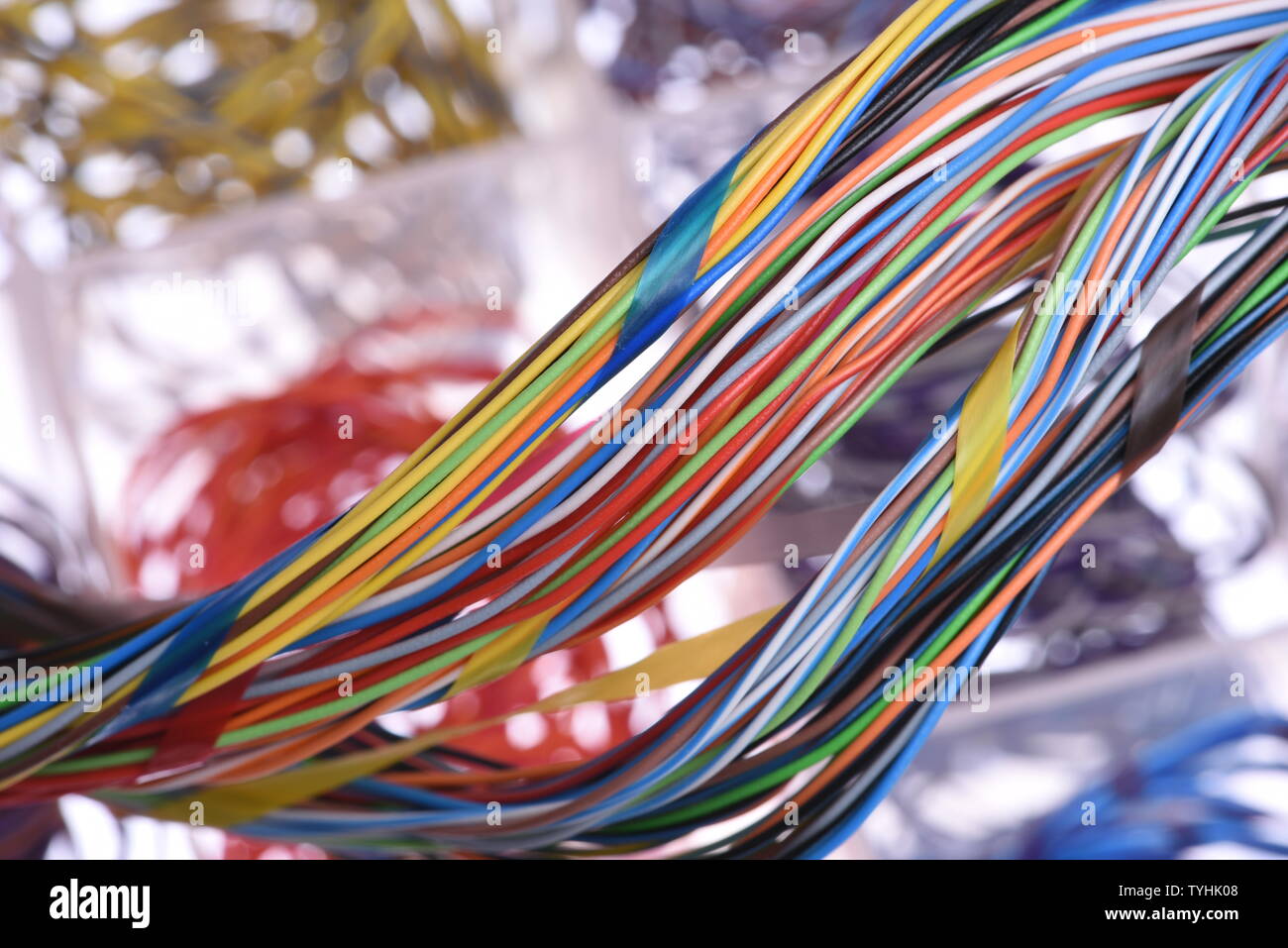 Fil cable Banque de photographies et d’images à haute résolution - Alamy