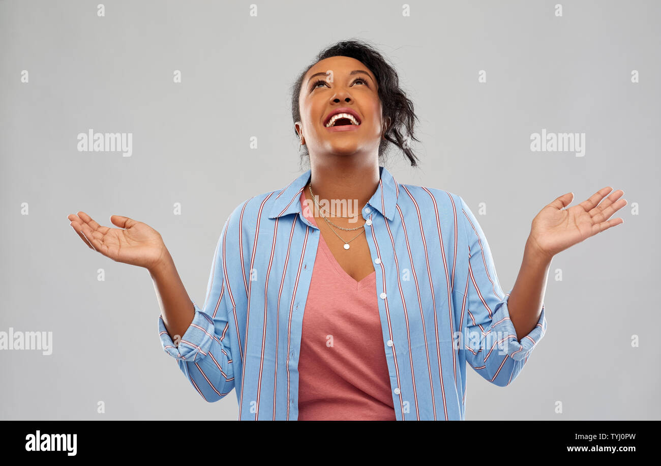 Femme reconnaissante Banque de photographies et d’images à haute ...