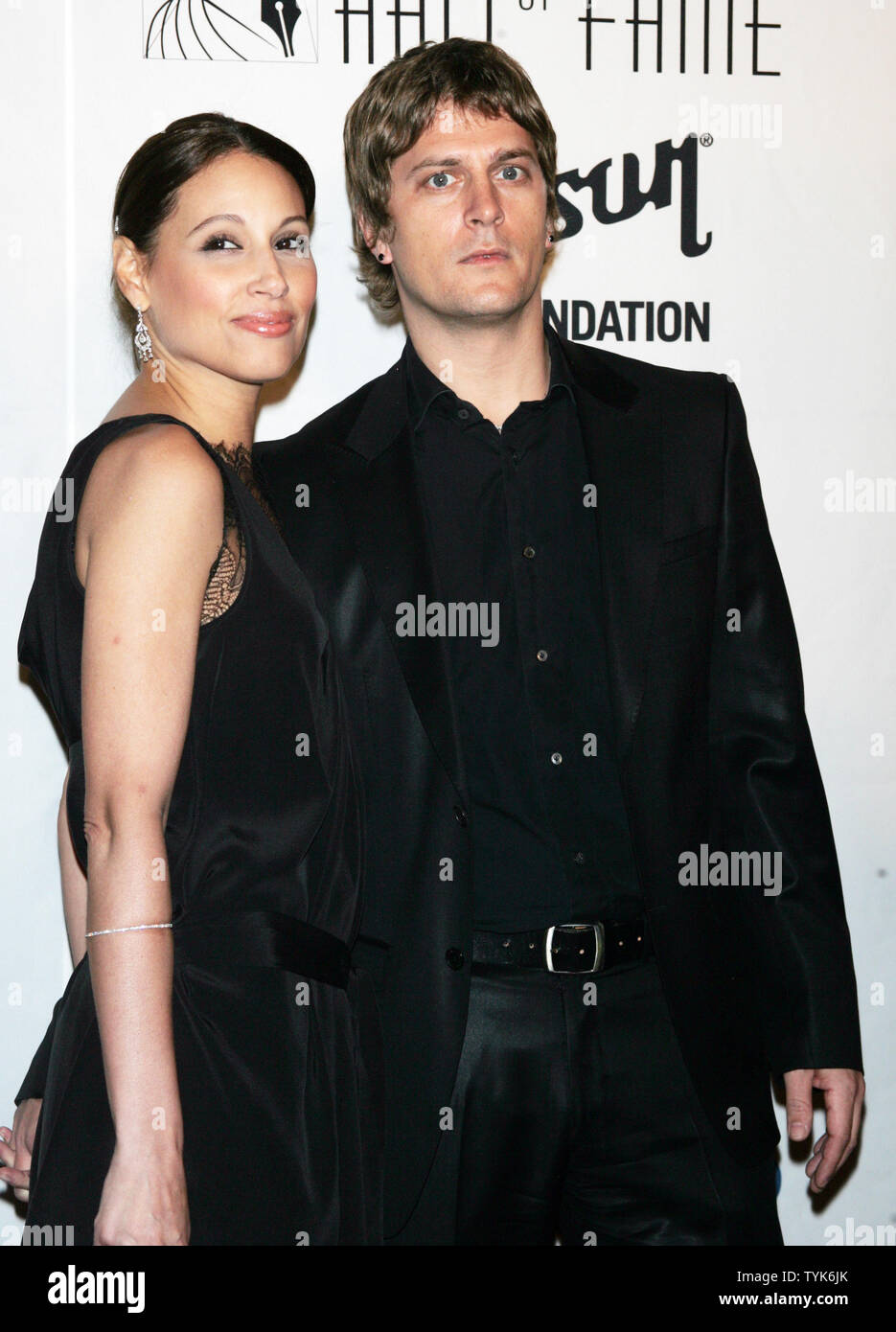 Rob thomas and wife marisol Banque de photographies et d’images à haute ...