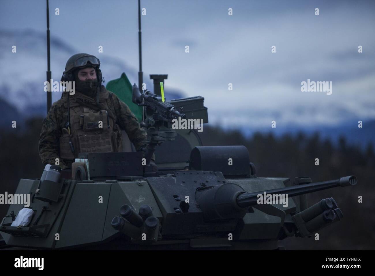 Les Marines américains de la Force de rotation de la mer Noire Société ...