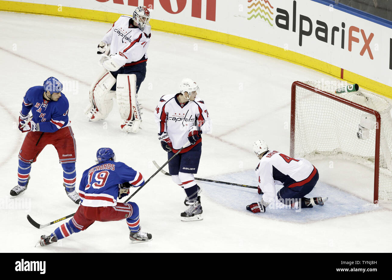 John holtby Banque de photographies et d’images à haute résolution - Alamy